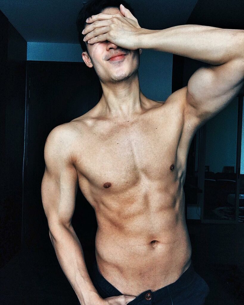 Jackson Tee นายแบบสุดหล่อ ทีเด็ดหนุ่มตี๋ หุ่นล่ำ แซ่บเว่อร์ ชวนน้ำลายสอ ...