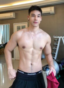 เปิดวาร์ป มาร์ค mz_mkz นายแบบ หนุ่มหล่อ งานดีย์ ซิกแพคแซ่บ ร้อนแรง ระอุ ...