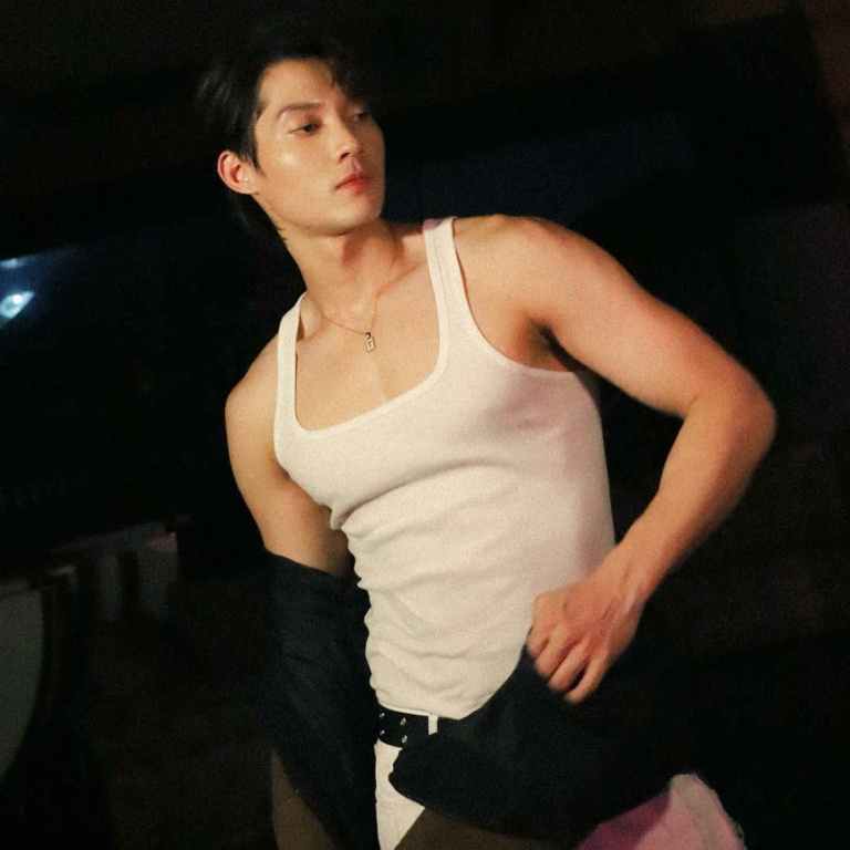 เปิดวาร์ป ข้าวโอ๊ต KaowOat Supasin หนุ่มหล่อ กล้ามโต ซิกซ์แพ็กแน่น